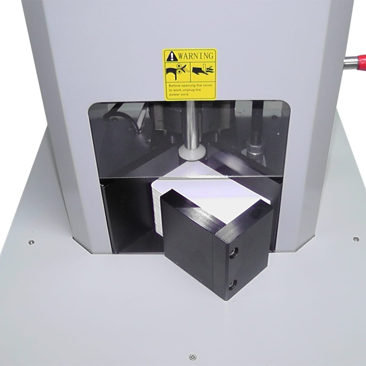 DUMOR CR 68 KÖŞE KESİM MAKİNESİ | Dumor Türkiye